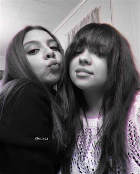 Shes Weird Ya Know Its Because Shes A Twin Twins Are Weird R