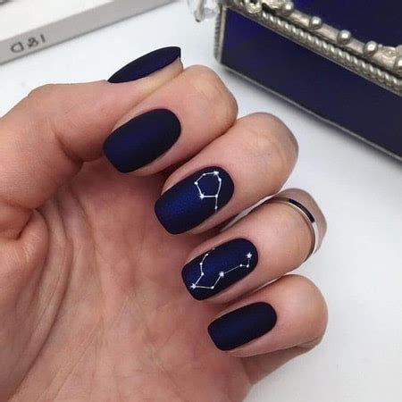Uñas Azules Decoradas【20 Ideas Del 2024 Para Inspirarte】