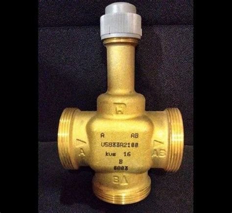 Honeywell Ahu Valve Model V5833a2100 Ahu 3way 32mm Stroke Length 6