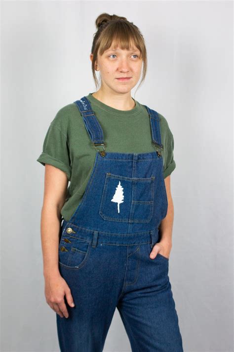 Noah Kahan Overalls The Restless