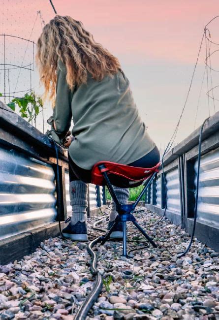 Compass Stool Grandtrunk