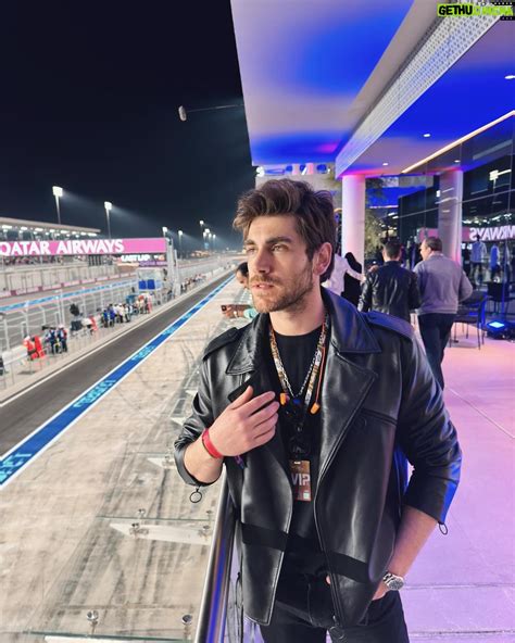 Emre Bey Wiki Biography Age Gallery Spouse And More