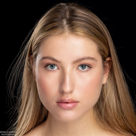 Maya Dukaric Headshots 29 May 19 — Donald Gordon Photography