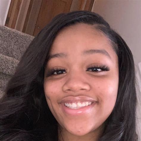 Ariana Smith Proccesing Specialist National University Linkedin