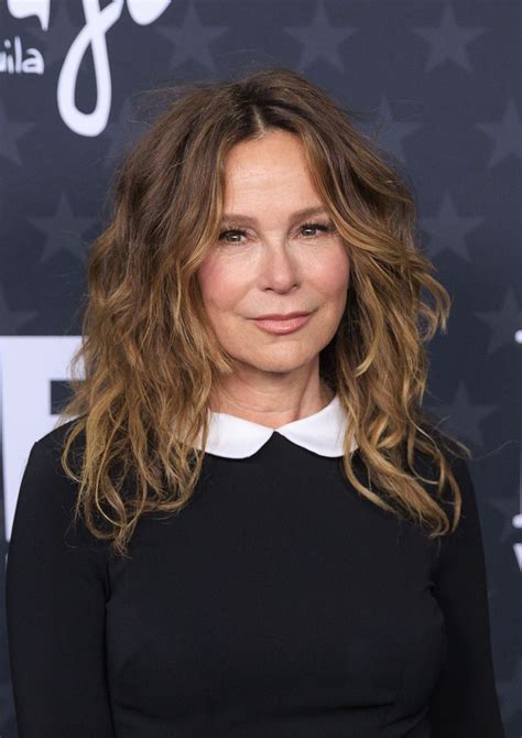 Jennifer Grey At 30th Annual Critics Choice Awards • Celebmafia