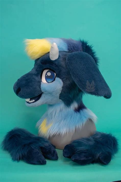 Pin By Фелестина Стилтон On Fursuitskigus In 2025 Furry Fursuit