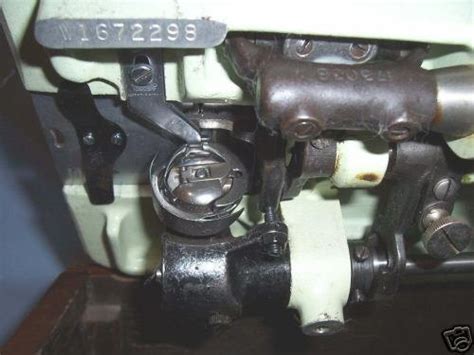 Htf Green Singer 319w Sewing Machine Book Attachments 17568488