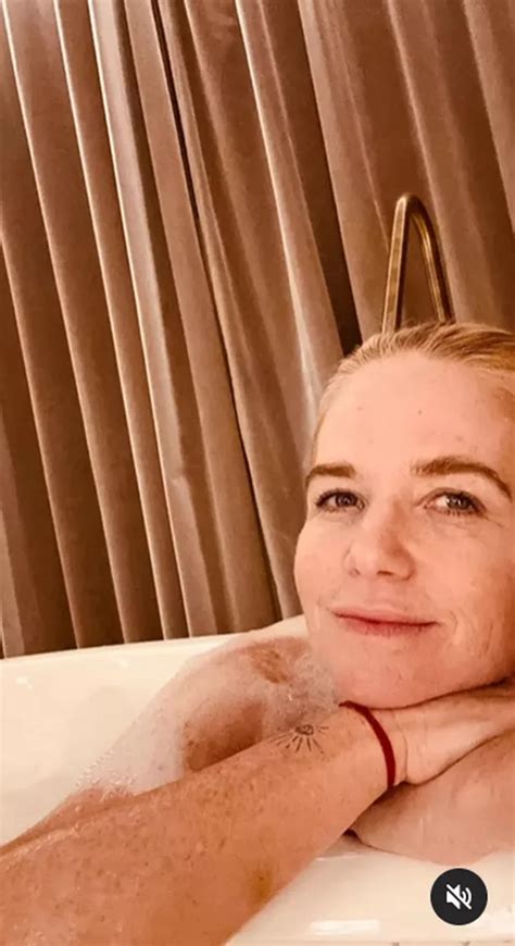 Dancing On Ices Patsy Palmer Strips Off For Sizzling Bath Snap Ahead Of Show Final Daily Star