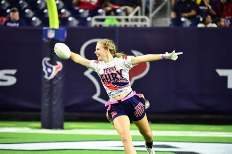 Flag Football Has No Ceiling Ashlea Klam On Her Journey To The Women