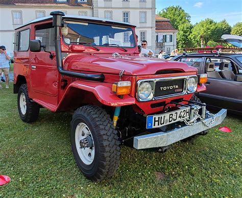 Toyota Land Cruiser Ausgestellt Bei Der Oldtimerausstellung Bei