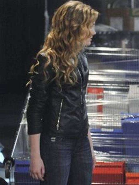 Skyler Samuels The Nine Lives Of Chloe King Skyler Samuels Wikipedia