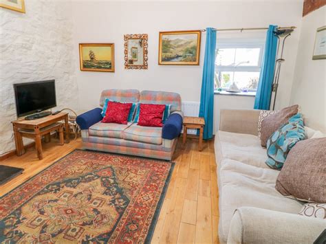 Ty Mynydd Cottage In Aberdaron Gwynedd Cottages And Lodges