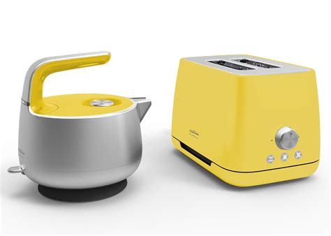 Marc Newson Designs Matching Kettle And Toaster For Sunbeam
