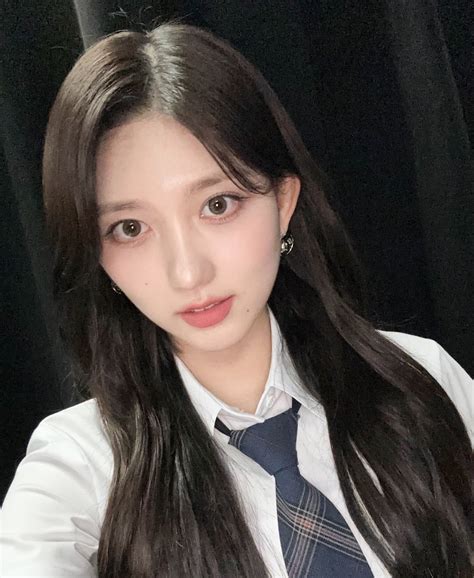 Blip 아이브 안유진 에프털 라이크 사진들