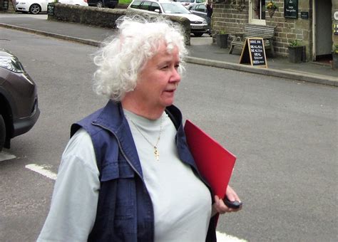 Picture Gallery Lesley Dodds Tribute