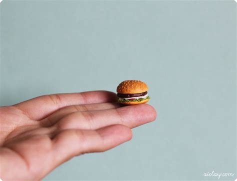 Smallest Hamburger In The World