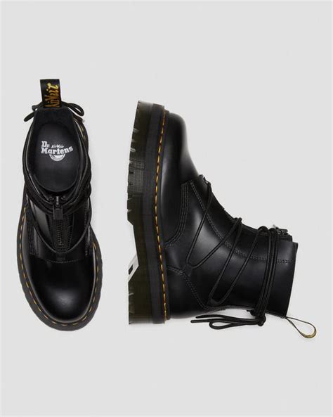Jarrick Ii Laced Leather Platform Boots In Black Dr Martens