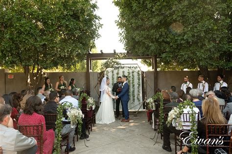 12 Simple Wedding Ideas For An Endless Inspiration Eivans Photo And Video