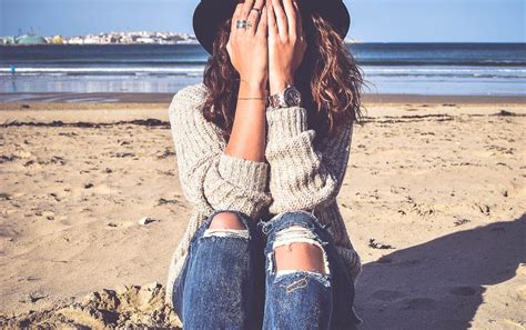 泰葉、海老名家と絶縁宣言！「愛してるゆえの縁切り」とは｜atlas