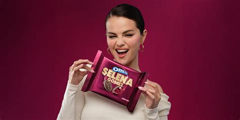 Selena Gomez Lanza Su Propia Galleta Oreo Con Sabor A Chocolate Y