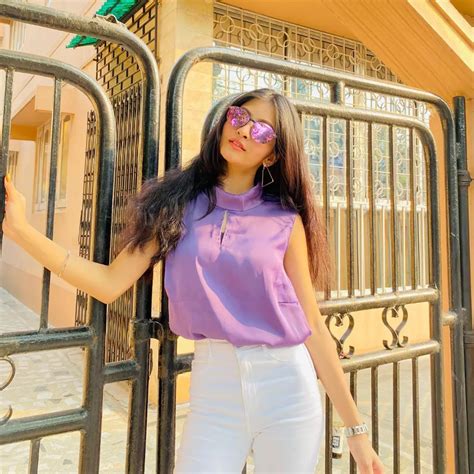 Maitry Singh Maitrrysingh • Instagram Photos And Videos