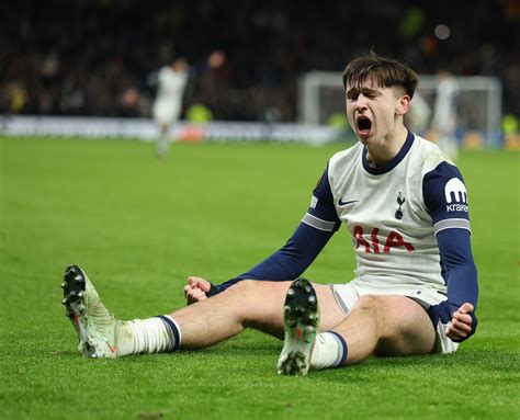 Tottenham Talent Mikey Moore Signs New Contract After Rangers Loan Move