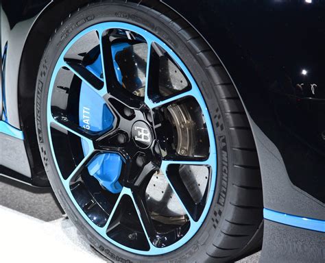 Teknik Veriler Bugatti Chiron Automoli