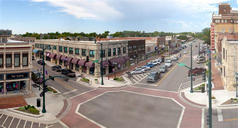 Road Trip Theres A Lot To Explore In Manhattan Kansas Even Beyond K