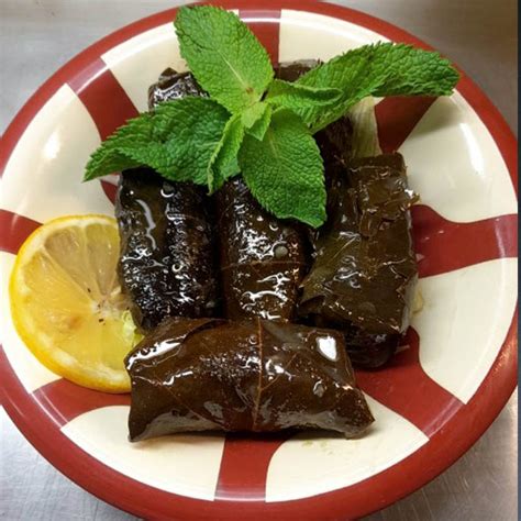 Wara Einab Restaurant Tulip