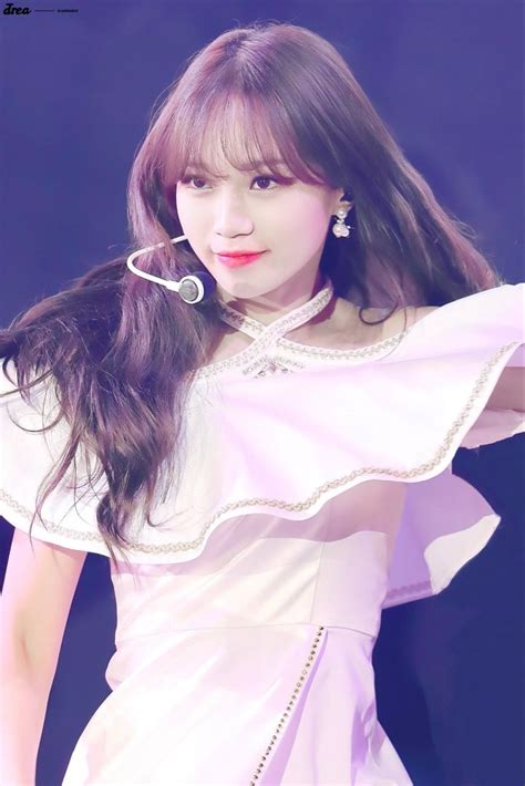 Chaewon Coreana Yu Jin