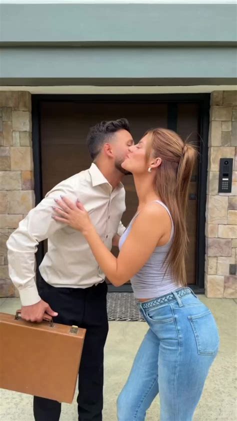 Cuando Mi Novio Tose Un Momento Divertido Con Anwar Jibawi Tiktok