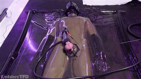 Ventra Vac 8 [gay Leather Latex Fetish] Rubbertfd Clips4sale
