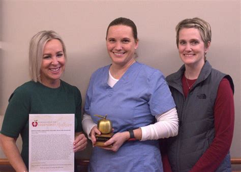 Renae Lunde Receives Jrmc Legend Award Jamestown Sun News Weather Sports From Jamestown