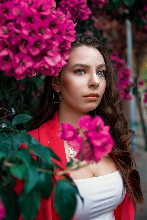 Mujer Retrato Flores Foto Gratis En Pixabay Pixabay