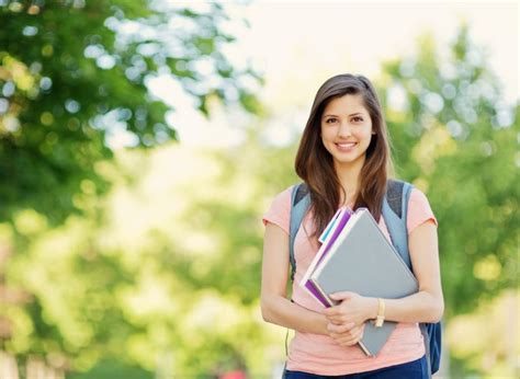 How Ordinary Differential Equations Differ From Partial Differential