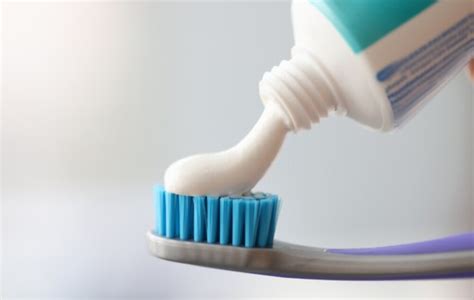 How To Get Pink Lips With Toothpaste 5 Effective Ways Beauty And Lifestyle