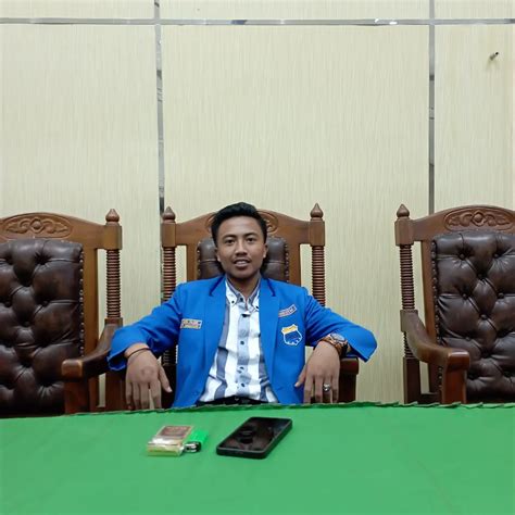 Ryvall Ryval Ardian • Instagram Photos And Videos