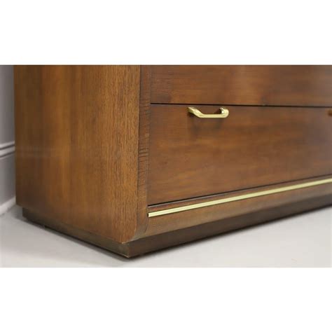 Thomasville Founders Collection Walnut Post Modern Gentlemans Chest