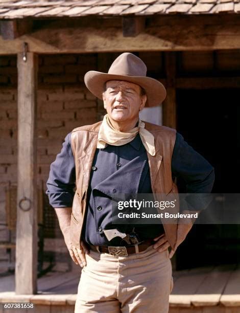 John Wayne Images Photos And Premium High Res Pictures Getty Images