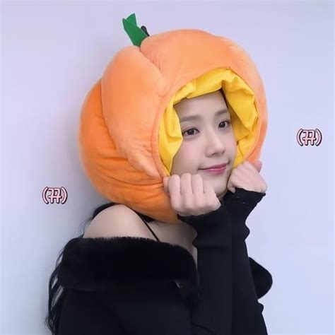 Pin By ᴍᴇᴇ On ꒰⑅ Original ⑅꒱🌷 Blackpink Jisoo Blackpink Black Pink