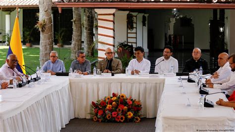 Gobierno De Colombia Y El Eln Reanudan Negociaciones De Paz