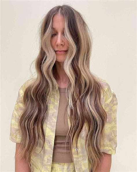 Bold And Bright The Best Y2k Hair Colors Making Waves In 2025