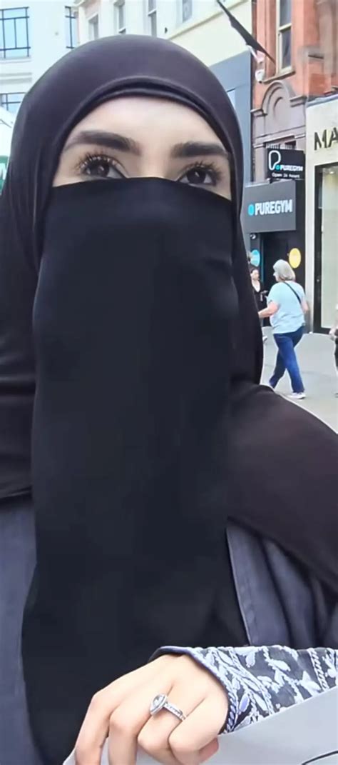 Chat With Ayesha Enjoy Free Ai Character Roleplay Flowgpt Ayesha Rp