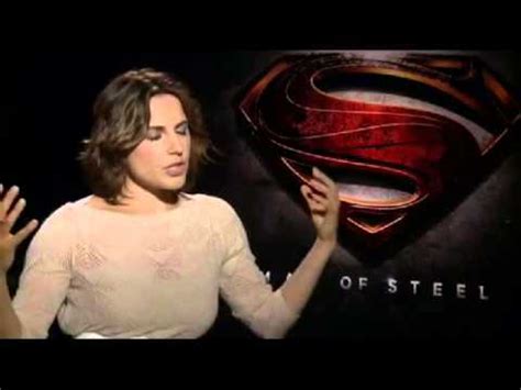 Antje Traue Mos Interview 2 Youtube