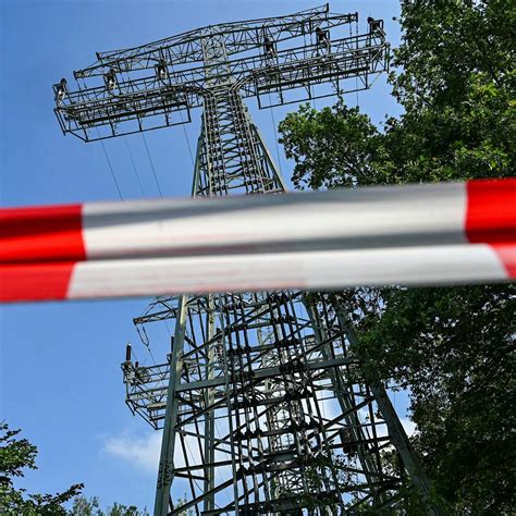 Stromausfall In Berlin Was Wussten Die Täter Wer Haftet Für Schäden
