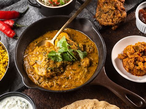 Bini Moghul Chicken Curry 375g Moghul Chicken Curry Ready Meal