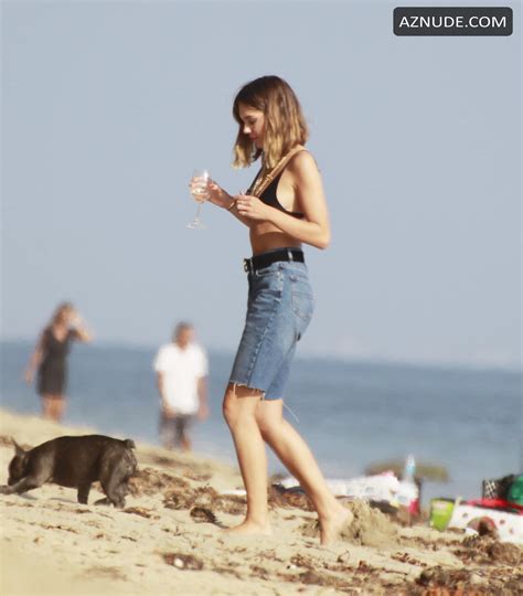 Delilah Belle Hamlin Sexy For Sean Stewart Birth Celebration In Malibu