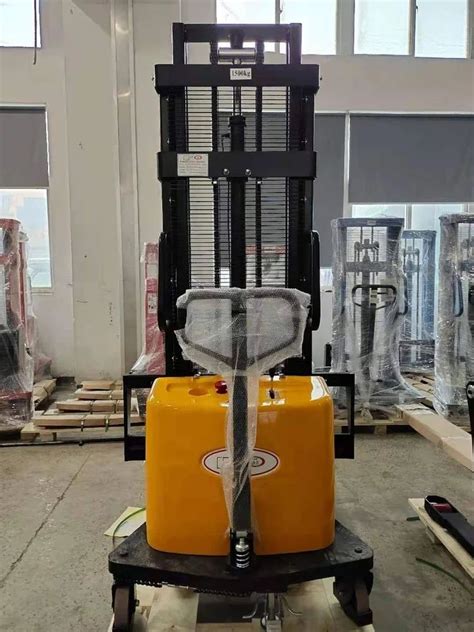 Mild Steel Manual Fork Stacker For Material Handling At Rs 45000 In