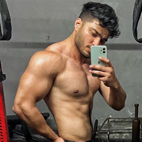 Vascularity Best Tip ⬇️ Foods High In Nitrates Like Leafy Greens And