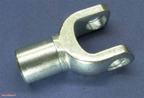 Universal Joint Fork Final Drive Shaft Ural Zentrale